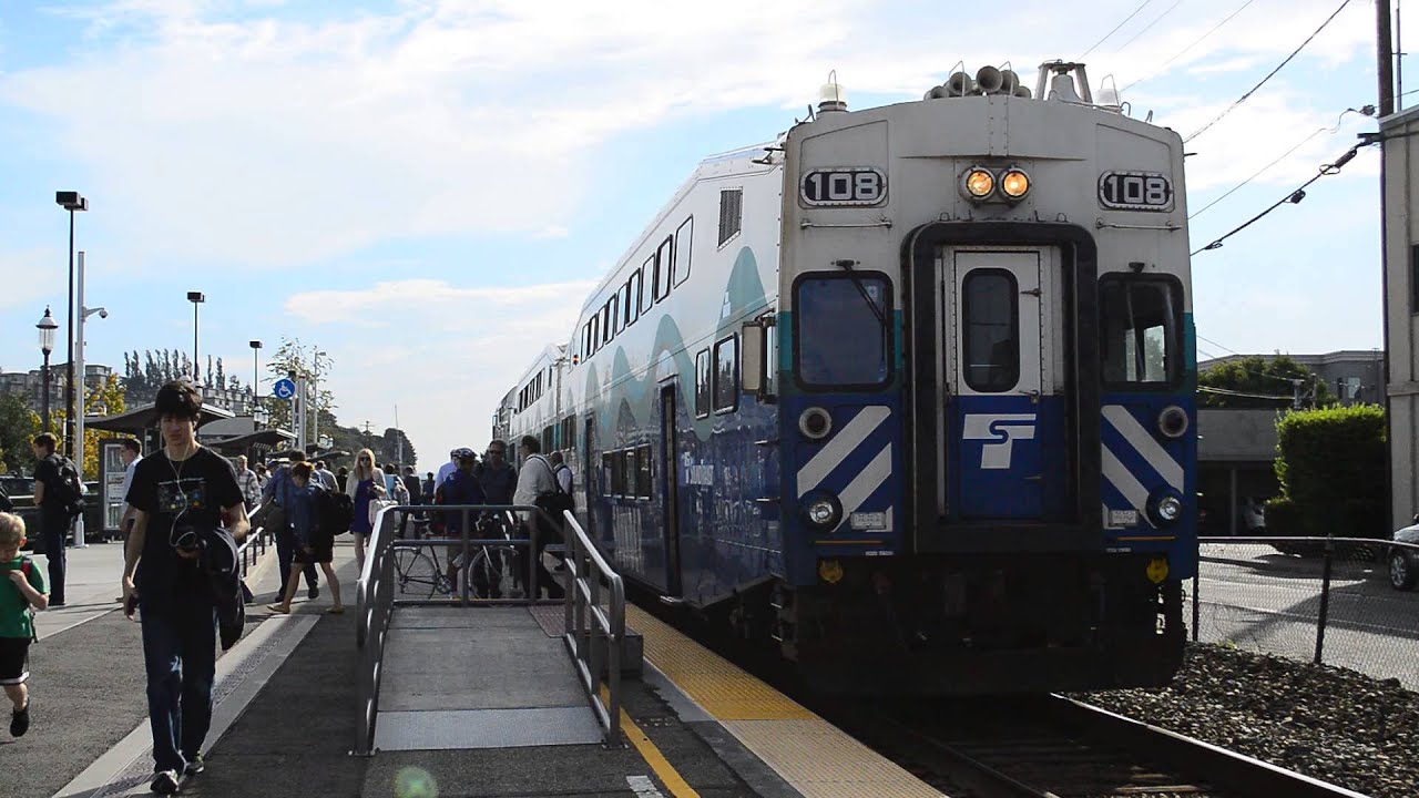 Sound Transit : Everett Bound 2-Car Train Of BiLevels With EMD F59PHI ...