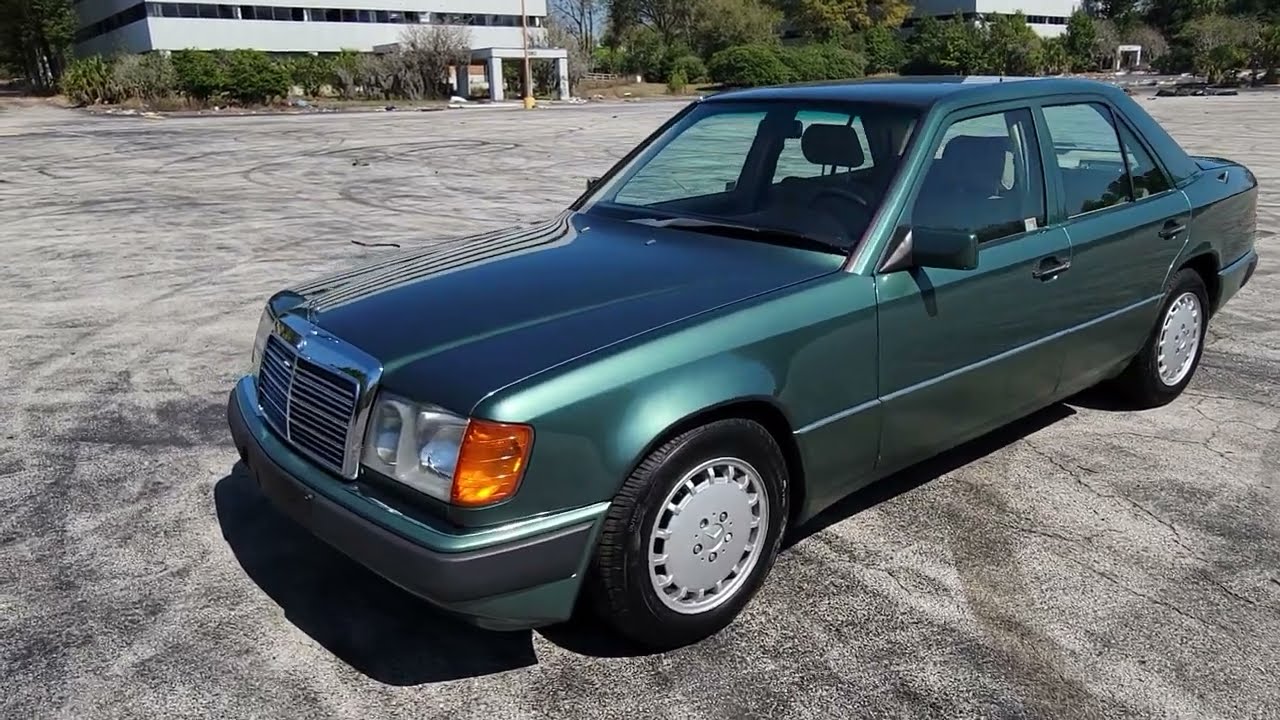 W124 300e Manual Walk-around - YouTube