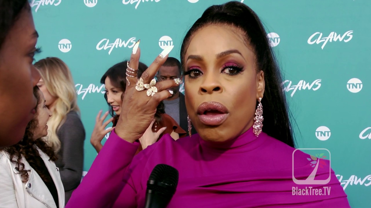 Niecey Nash interview at CLAWS Premiere - YouTube
