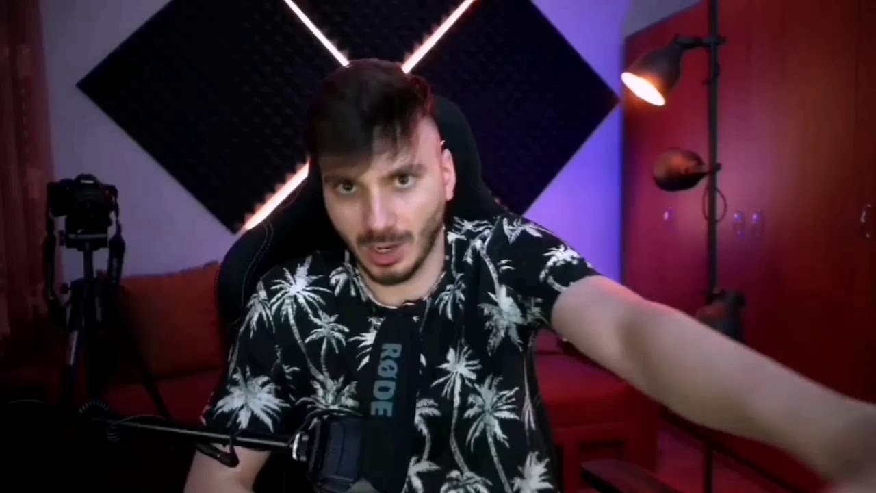 Andrei Cosmin se ceartă cu pirați - YouTube