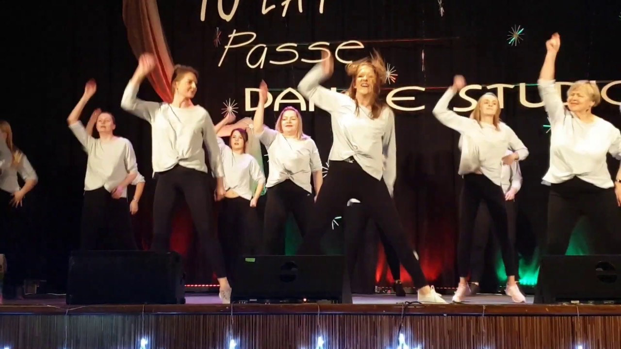 10 lecie Passe Dance Studio - występy dorosłych ;-) - YouTube