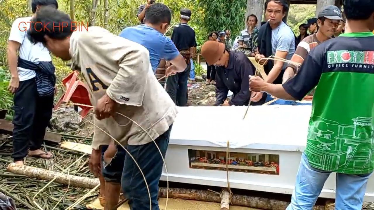 duka kami di buntu lombok tikala toraja utara - YouTube