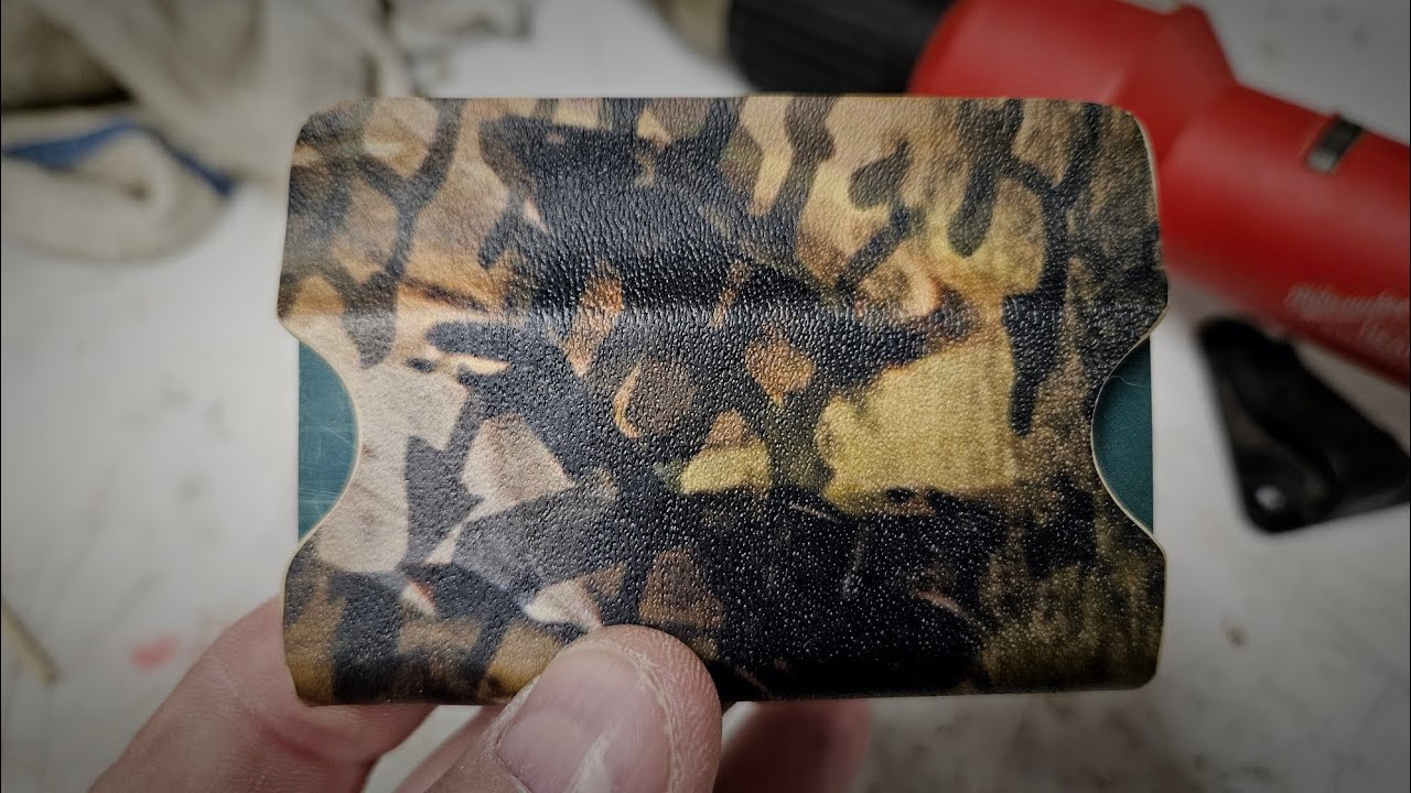 Making a very simple kydex wallet - YouTube