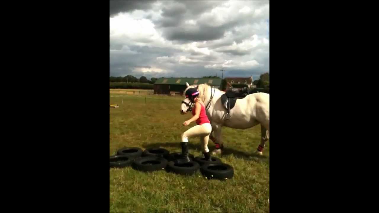 Handy Pony FAIL [Raw Clips] - YouTube