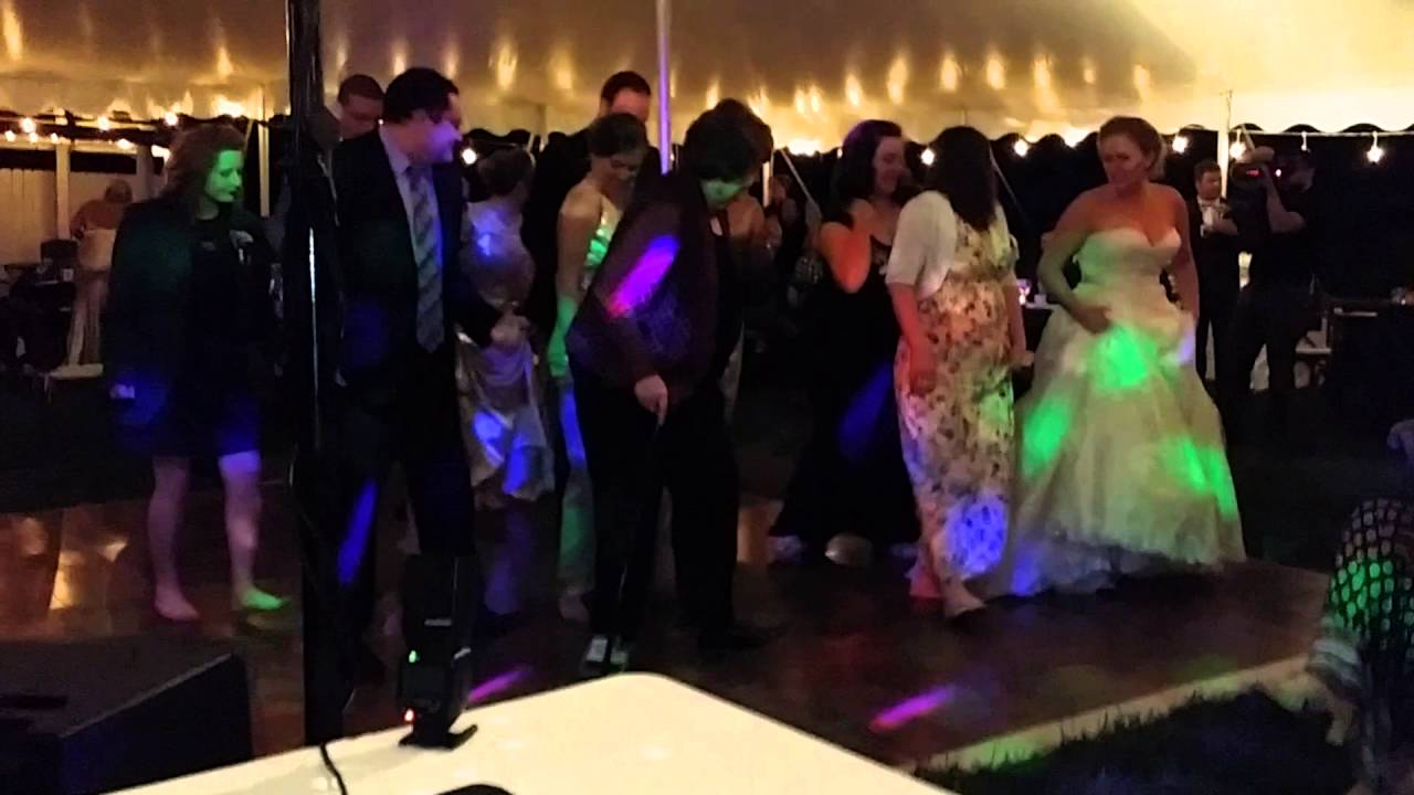 Wedding . .lady with broken foot loving Cupid Shuffle - YouTube