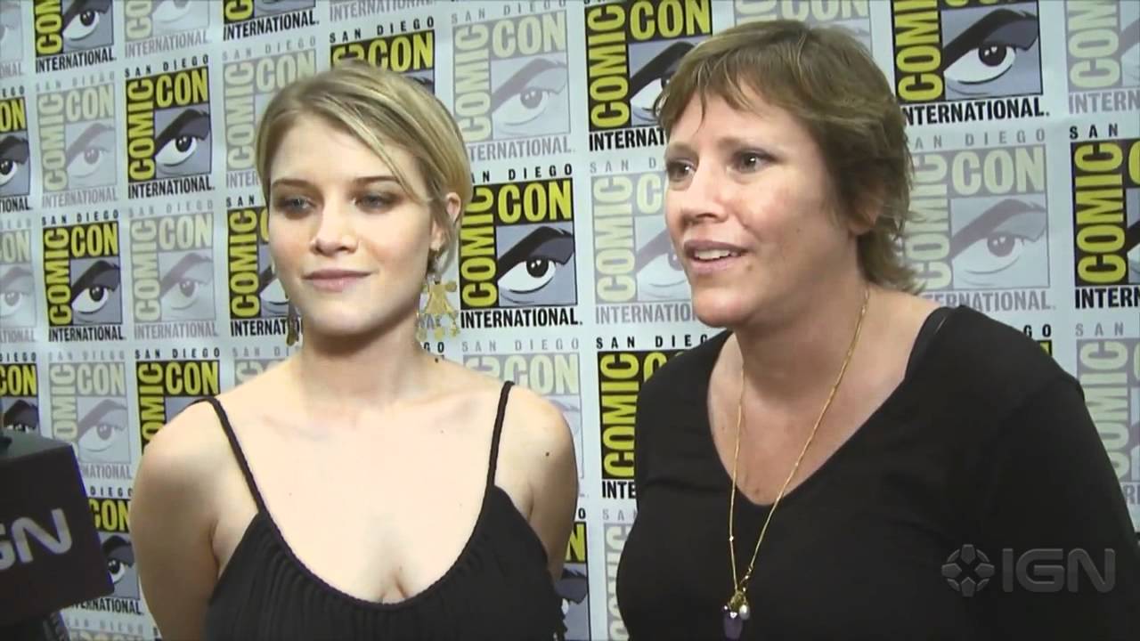 Comic-Con - Alcatraz - Sarah Jones and Elizabeth Sarnoff Interview ...