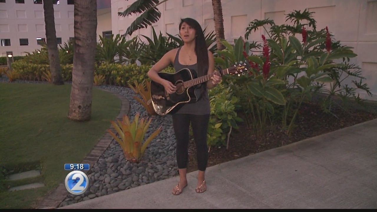 Local singer seeks public's help to be the first Megastar - YouTube