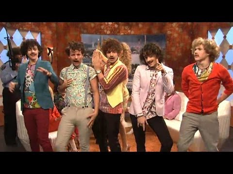 One Direction - Very Impressive on SNL - YouTube