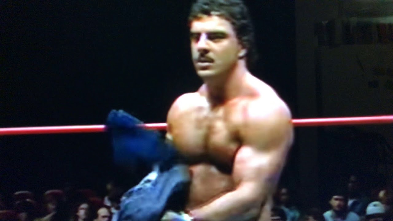 Jumpin joe savoldi what a chest! - YouTube