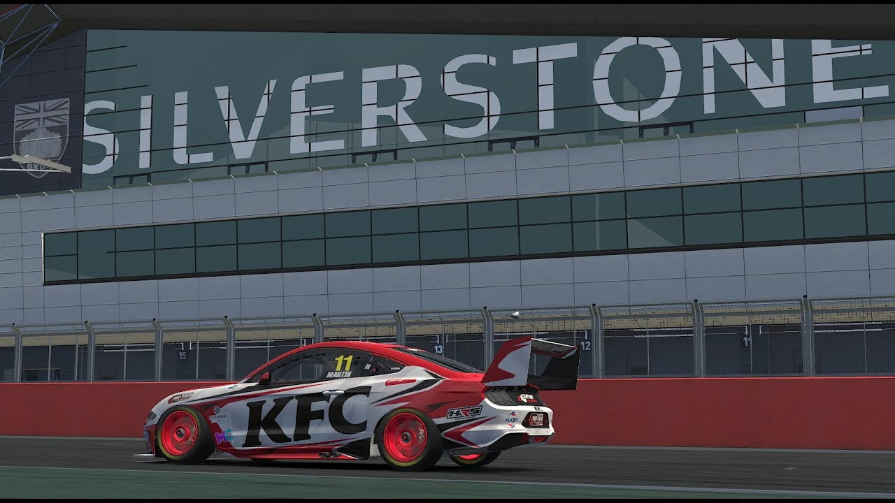 Sim Racing World - Round 2 - V8 Super 2 @ Silverstone GP - YouTube