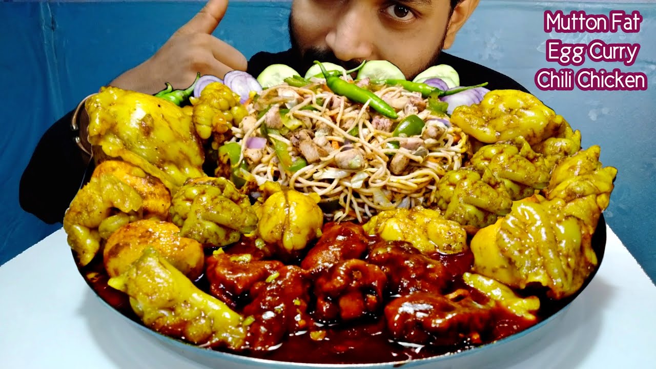 Again Oily Chowmien With Fatty Egg Curry Chili Chicken Chicken Chowmin ...