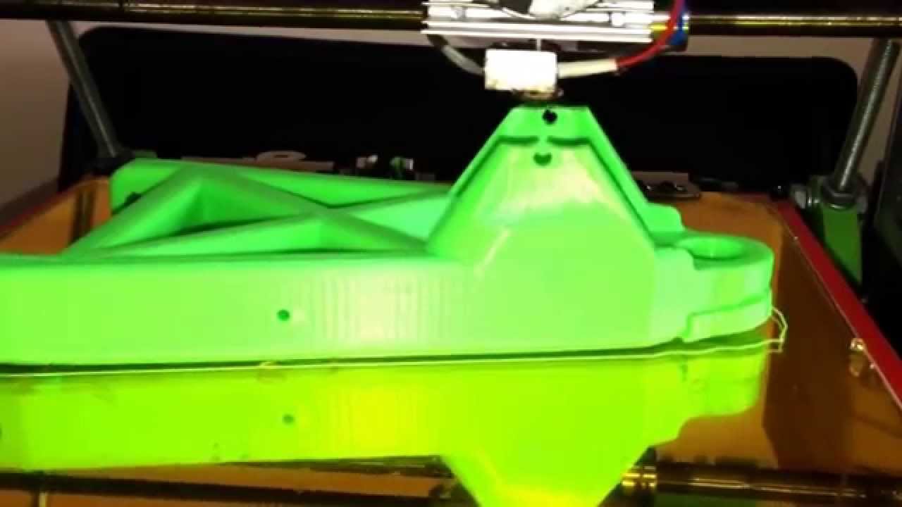 3d printing baja 5b front lower arm - YouTube