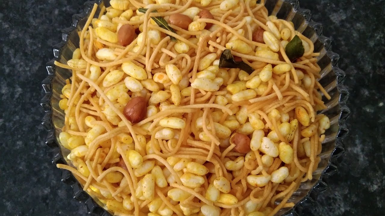 Sev Mamra Recipe//Gujarati Recipe//Easy Tea time snack//Spicy Mamra ...