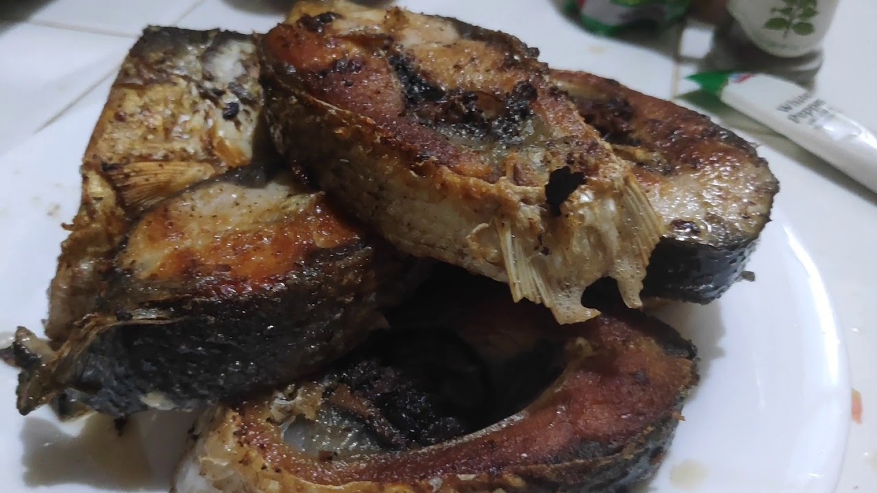 BANGUS IN SPICY TOMATO GARLIC SAUCE - YouTube