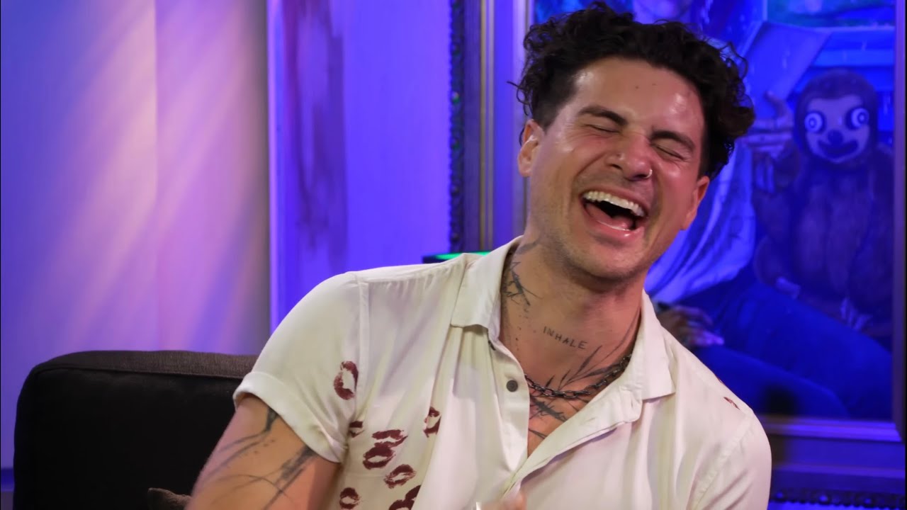 just 3 minutes of anthony padilla laughing - YouTube
