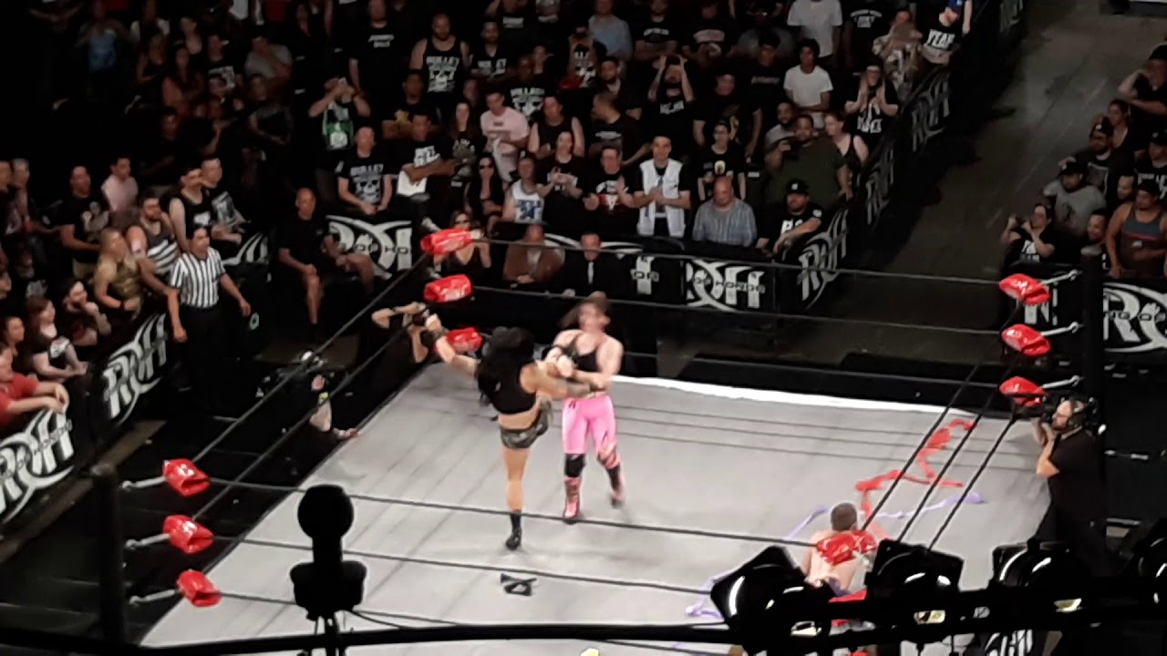 Mixed Wrestling Backbreaker Holds Etc