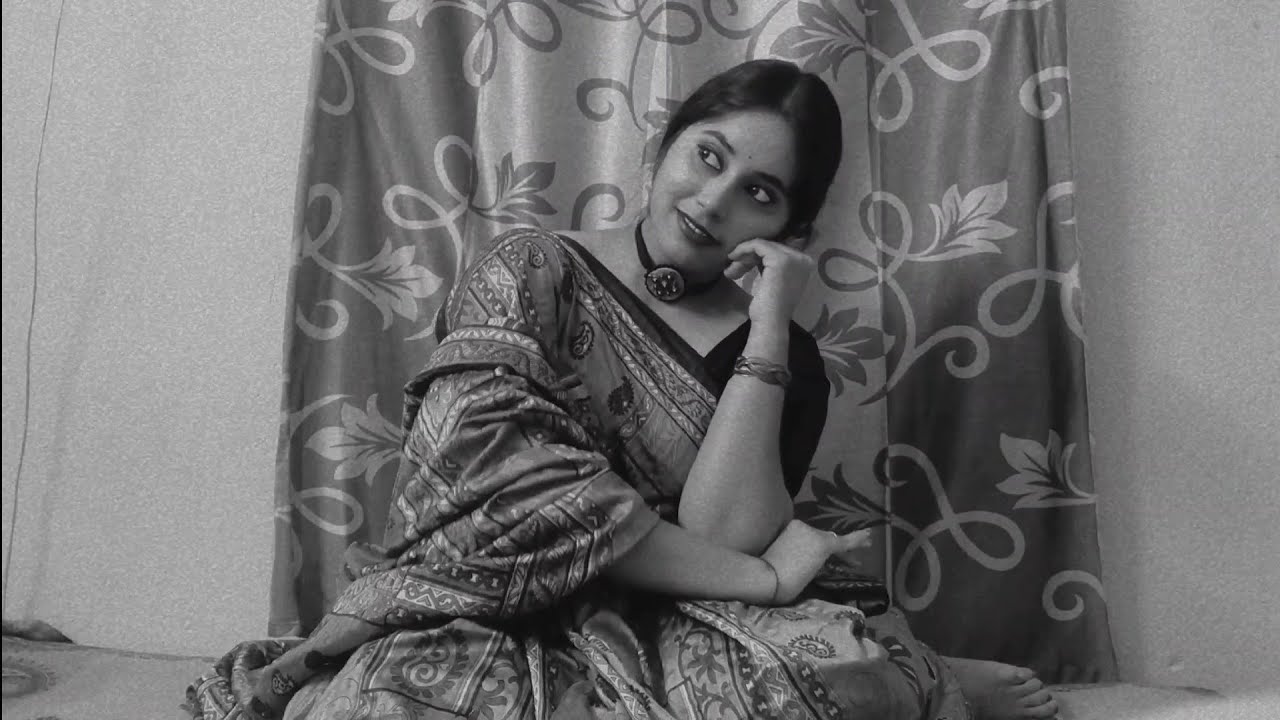 Ami Dur Hote Tomare Dekhechi // Sitting choreography // Prantika Saha ...