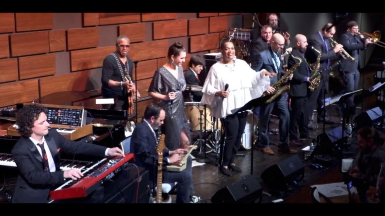 Dave Grelle's Playadors - The Weight - YouTube