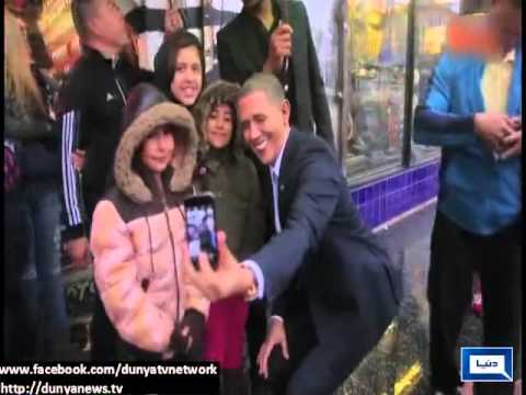 Barack Obama, Kim Jong Un Made A Selfie In Shopping Center