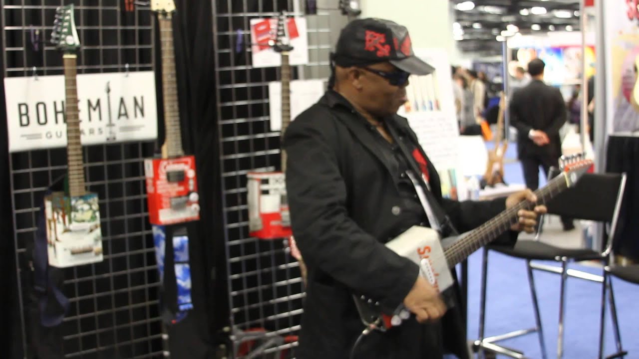 Ricky Rouse playing a little Hendrix on a Bohemian Guitar - YouTube