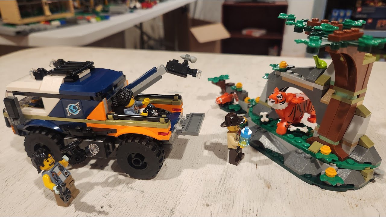 Lego Jungle Explorer Off-Road Truck Review - Johnny Thunder's Return ...