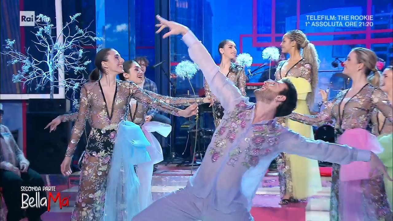 Il medley del corpo di ballo sulle note dei brani di Sanremo - BellaMa ...