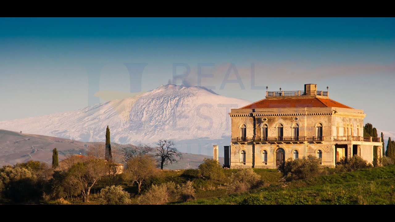 Villa Santa Maria | HSH 2208 | 19th-century historic villa with Etna ...