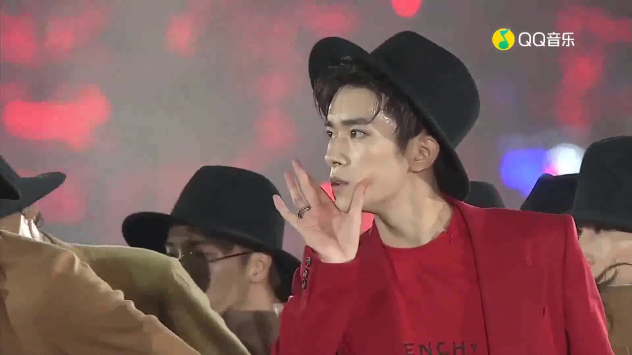 TFBOYS Jackson Yee Dance (Sub English/Español) - YouTube