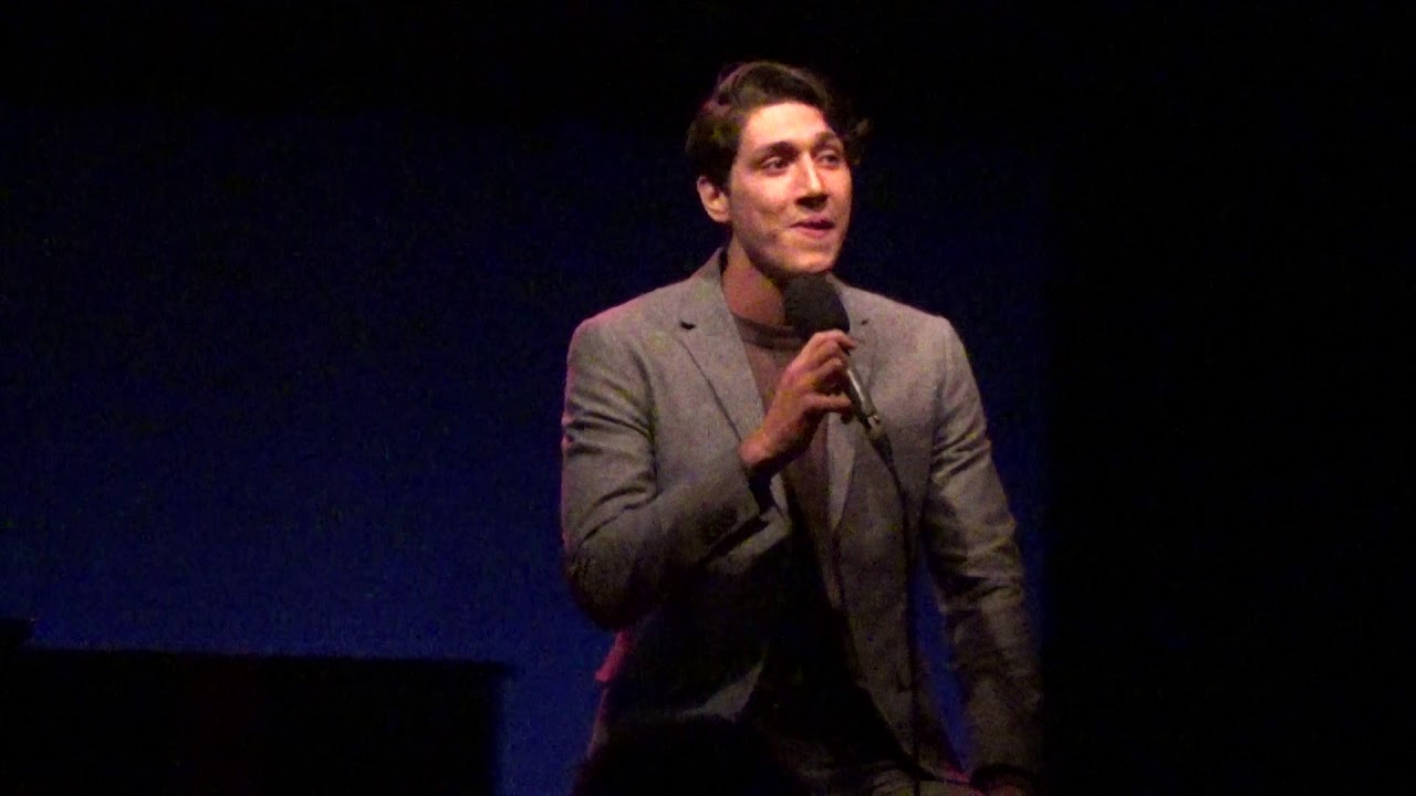 James Ross singing Kilmeade Lost in the Waves - YouTube