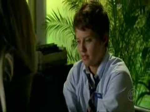 Kim (from ANTM) guest stars on Veronica Mars - YouTube