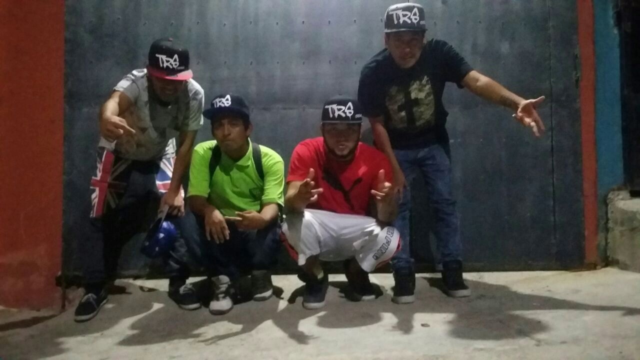 Trs Crew \\El Tiempo Pasa// - YouTube