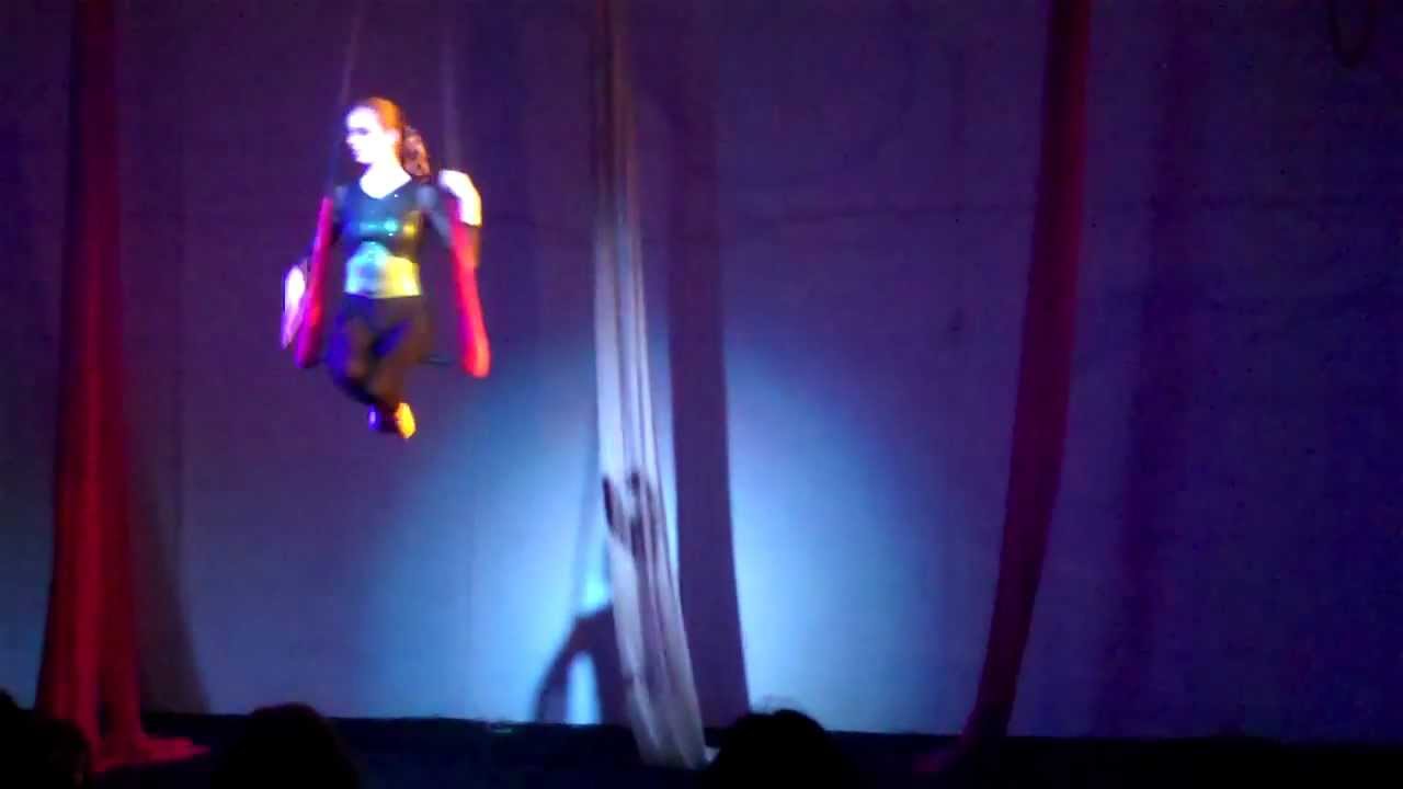 Single Point Trapeze - Elizabeth Sibert - YouTube
