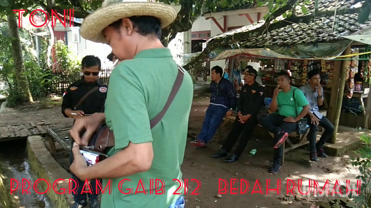 Kegiatan ormas gaib 212 yg sangat luarbiasa.Bedah rumah - YouTube