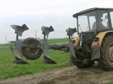 C360 + pług obracalny 3 skibowy Rabewerk - YouTube