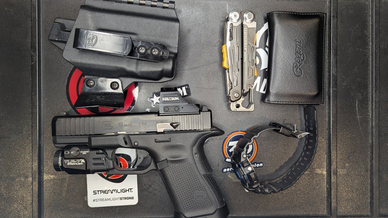 My 2025 Everyday Carry - ECD on and off body - YouTube