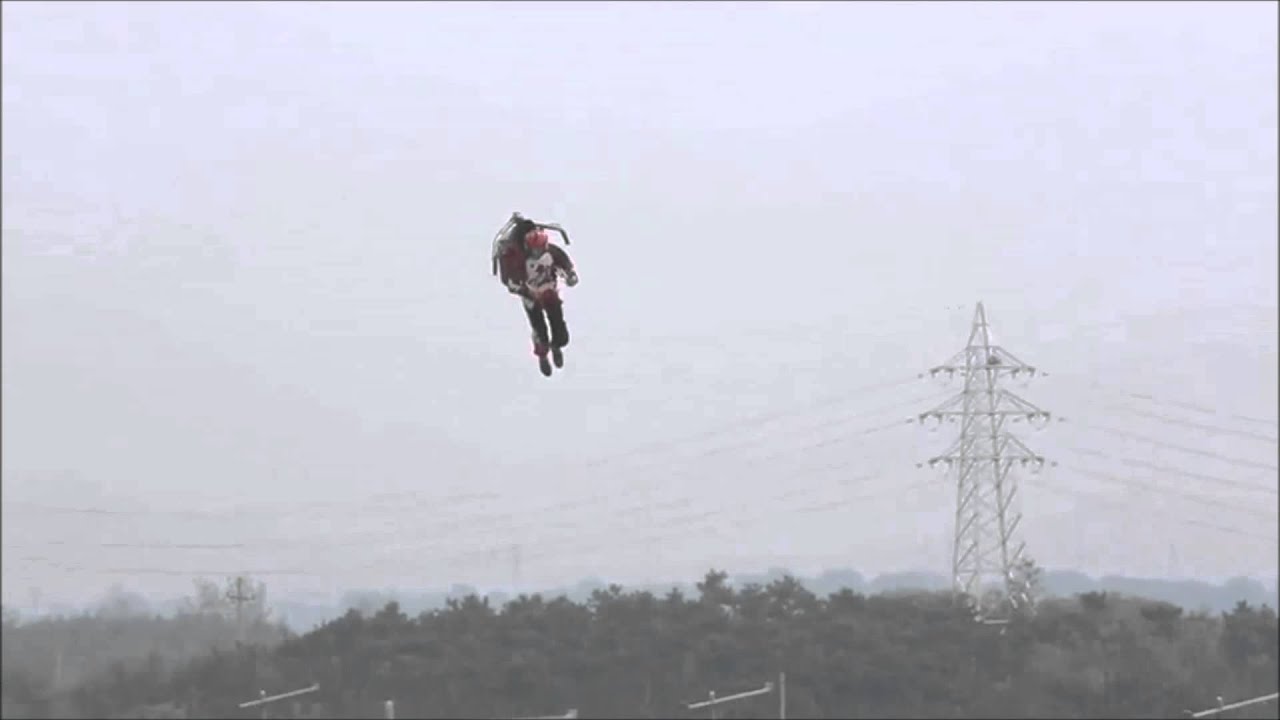 GO FAST! Jet Pack Blasts off in Beijing - YouTube
