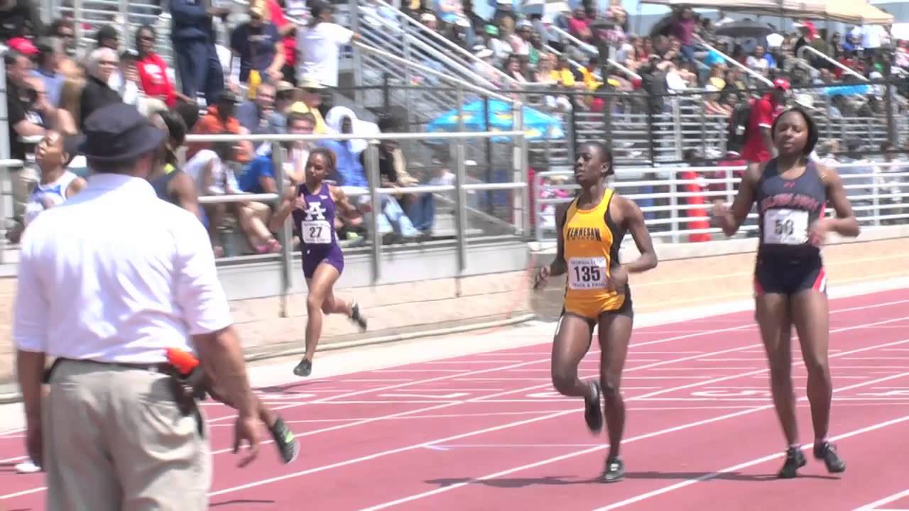 Outdoor Track and Field - Yellow Jacket Invite - YouTube