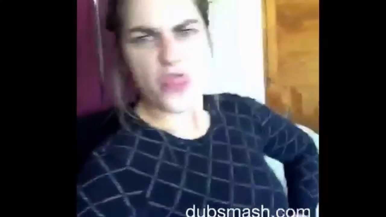 White chicks Tina the talking tummy dubsmash FLOSDUBSMASHES - YouTube