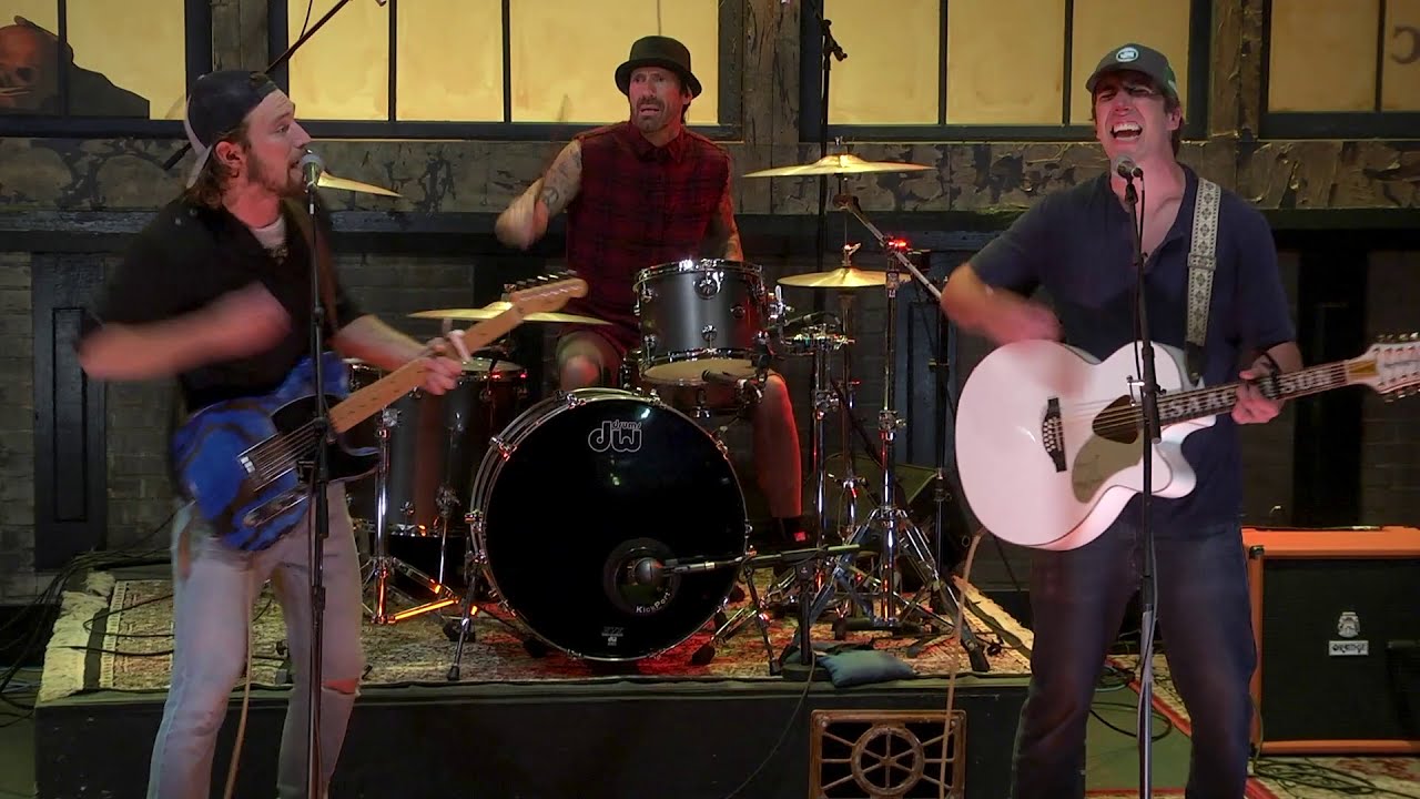 Everybody Wants Her Single (Music Video) - The Olson Bros Band - YouTube
