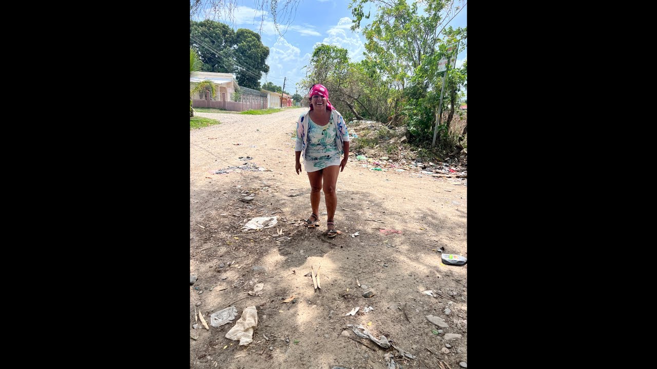 Ya anda activa marelyn la niña hoy - YouTube