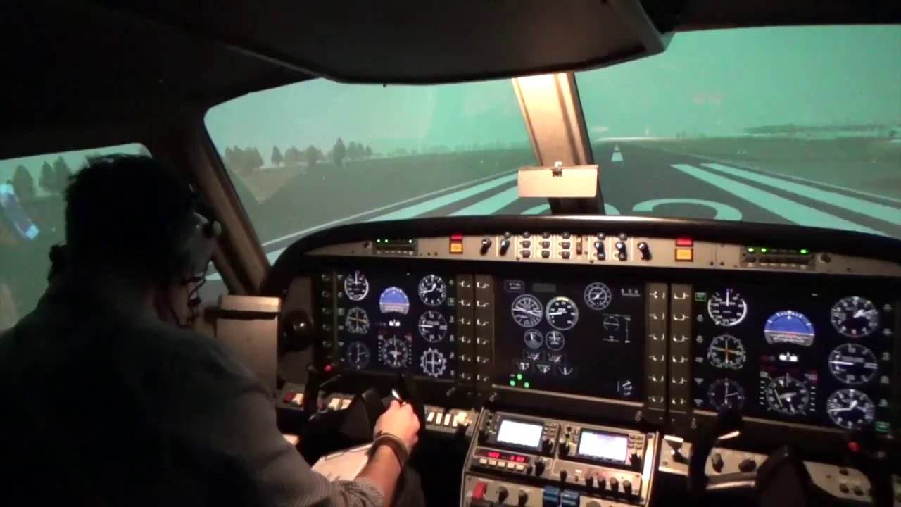 Simulatore ALSIM ALX FNPT II - Scuola di Volo Cantor Air - YouTube