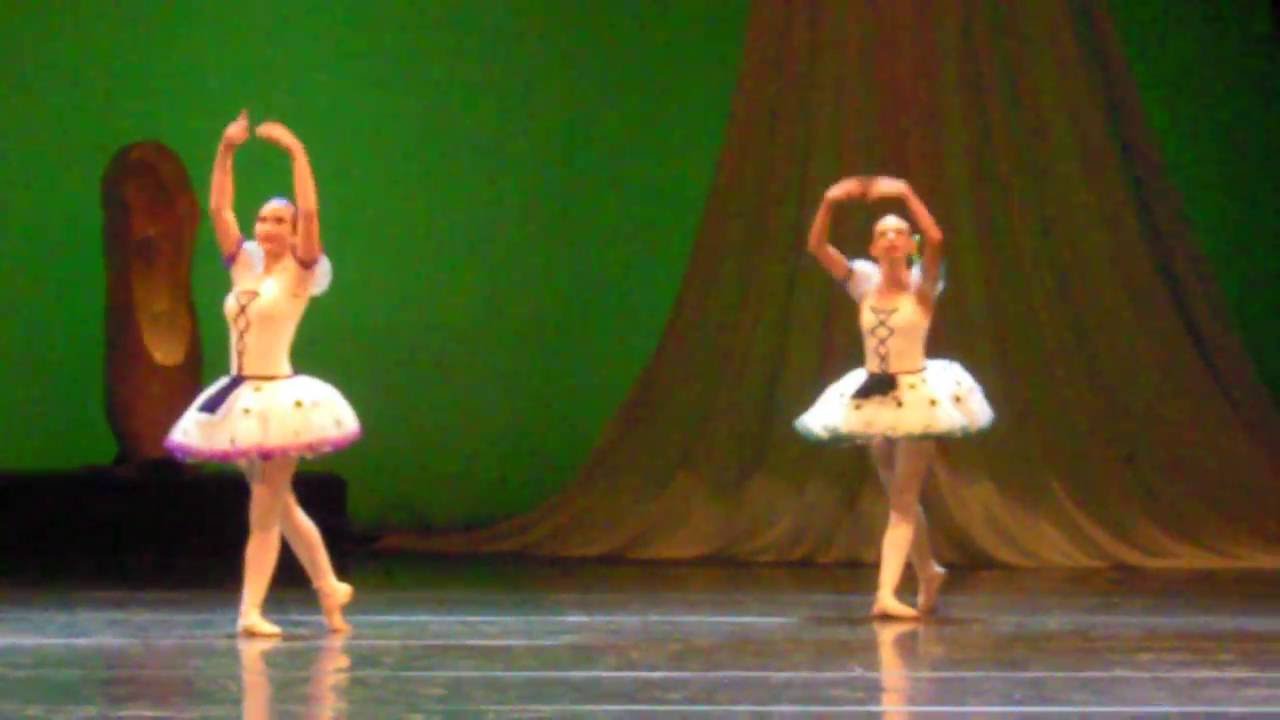 Magazinul de papusi - Opera Nationala Bucuresti - YouTube