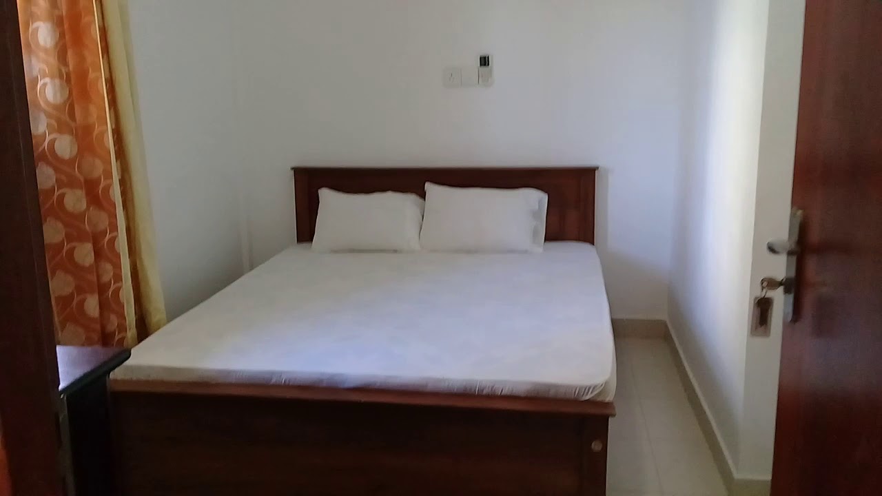 2nd floor hotel Open Sky. AC room with shared bathroom - YouTube