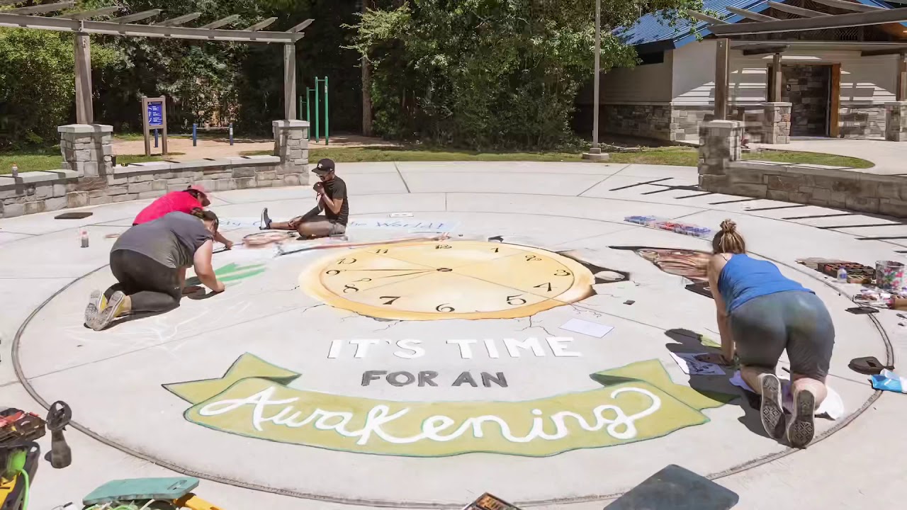 Collaborative Chalk Art Honoring George Floyd - YouTube
