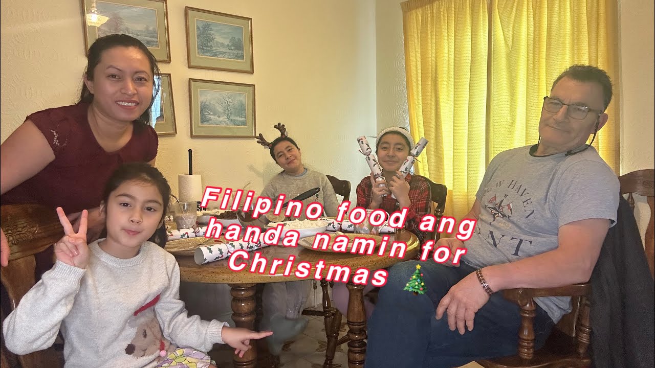 Merry Christmas everyone! from our Filipino Greek Family to yours 🎄 ️🇵🇭 ...
