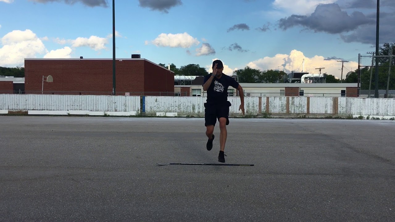 Scissor Squat Jumps - YouTube