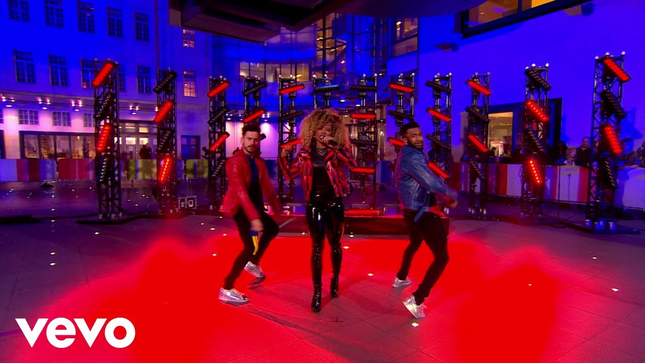Fleur East - Sax (Live from The One Show, 2015) - YouTube