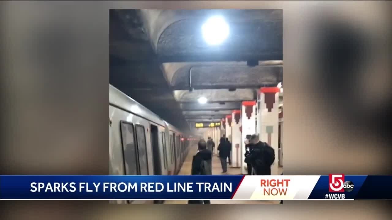 Sparks fly from Red Line train - YouTube