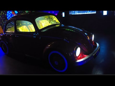 Vintage Car Fish Aquarium | Carpool | National Aquarium | - YouTube