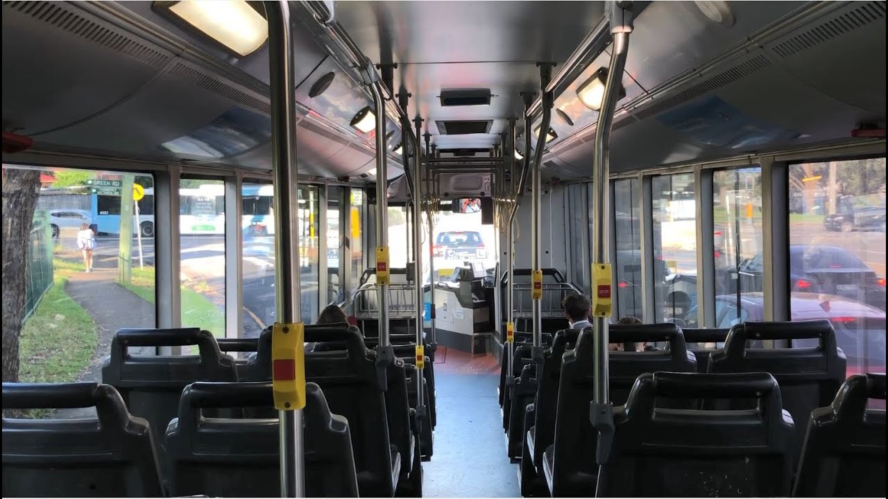 [CDC Hillsbus] Volvo B7RLE Euro 2 (Custom Coaches CB60) - m/o 1479 ...
